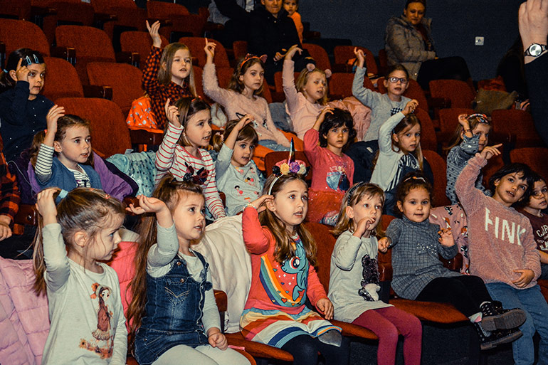 Vrapčić na jedan dan! – Vrapčići